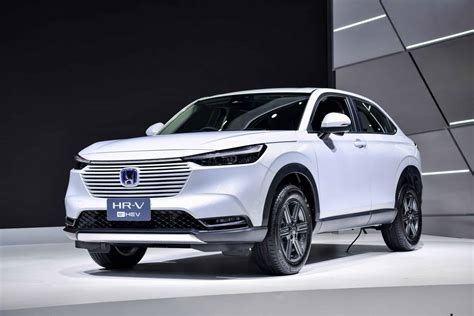 Bridgestone Alenza H L Honda Hr V E Hev Autolifethailand Tv