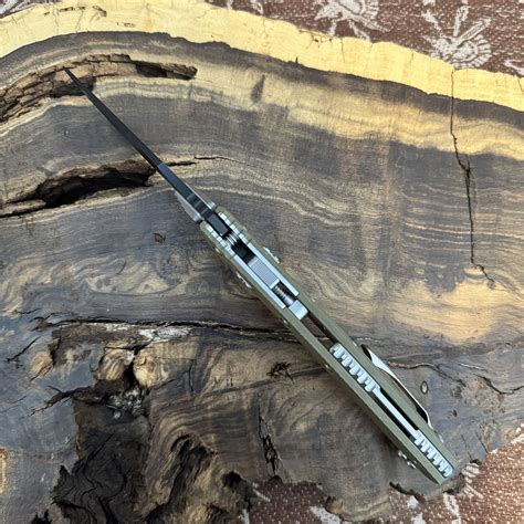 Microtech Amphibian Ram Lok Se Fluted Od Green G 10 Black Standard