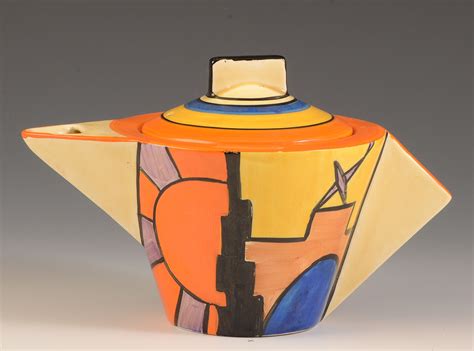 Clarice Cliff Sunray Conical Teapot C 1930