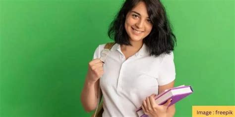 सीबीएसई कक्षा 12 टॉपर्स 2024 Cbse Class 12 Toppers 2024 In Hindi टॉपर्स के नाम अंक रैंक और