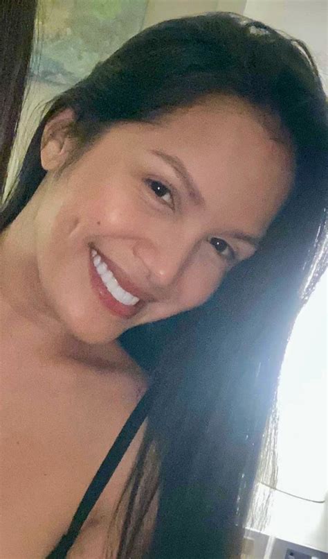 Amieh Hot Indonesian Escort In Boracay