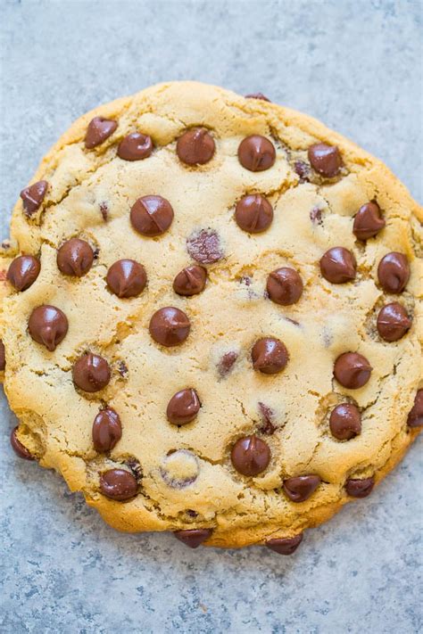 Giant Chocolate Chip Cookie Recipe At Joseph Gilmore Blog