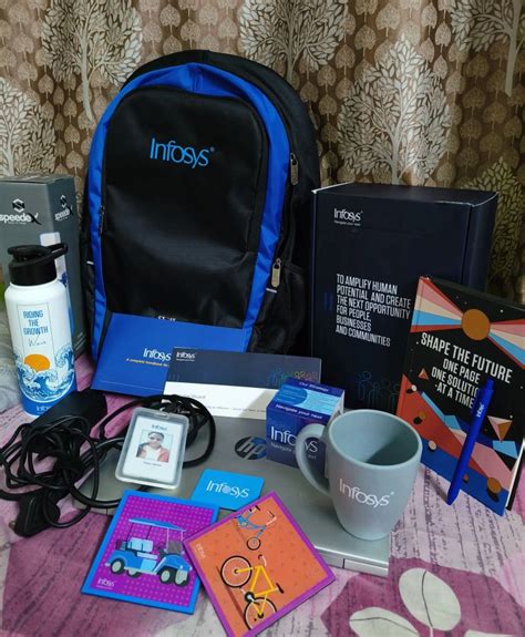 Newbeginnings Infosys Seniorassociateconsultant Excited Grateful Welcomekit Nancy