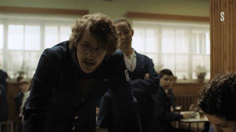 Слово пацана Кровь на асфальте 2023 Webrip [h 264 2160p] [4k Sdr 8 Bit] сезон 1 серии 1 8