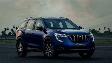 Toyota Innova Hycross Vs Mahindra Xuv700 Detailed Comparo