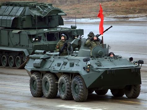 俄罗斯胜利日阅兵武器抢先看：重型装备齐亮相 组图 图片中国中国网