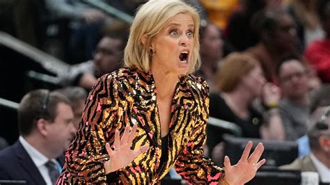 Mulkey Fashion See The Wild Outfit Lsu Head Coach Kim Mulkey Wore