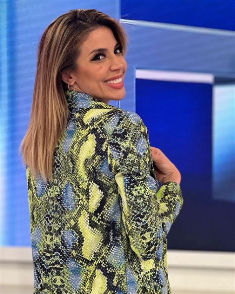 Quién es la madre de Virginia Gallardo que se roba todas las miradas