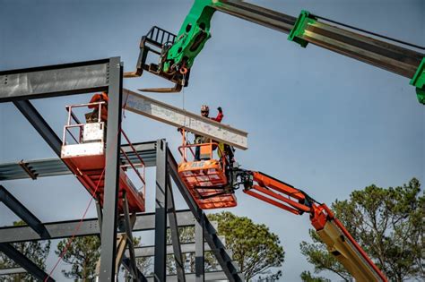 Athens Technical College Tops Off New Industrial Education Building