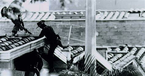 En Fotos A 26 Años De La Muerte De Pablo Escobar Gaviria El