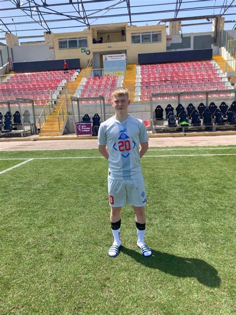 Freysteinn Ingi með mark í vítaspyrnukeppni Ungmennafélagið Njarðvík