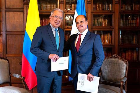 Embajador nicaragüense es acreditado en Colombia Barricada