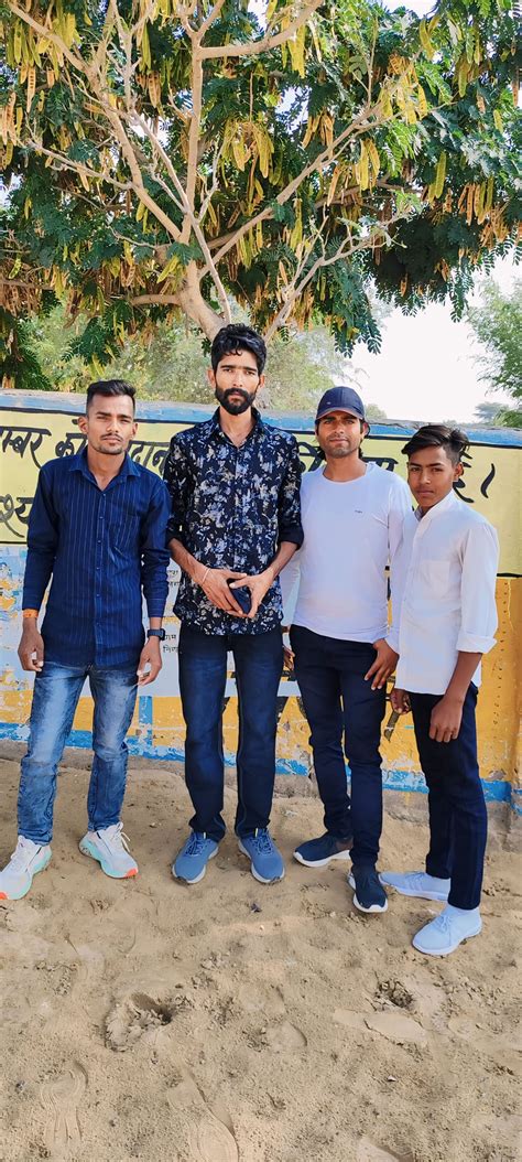 माइंड विजन न्युरोसाइकेट्री एंड नशा मुक्ति सेंटर डॉ अजय वशिष्ठ सीकर पिता साथ हों तो बच्‍चों