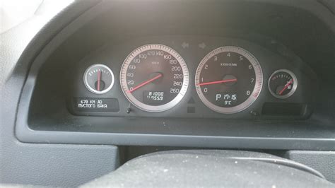 Красивая цифра на спидометре — Volvo Xc90 1g 2 5 л 2012 года