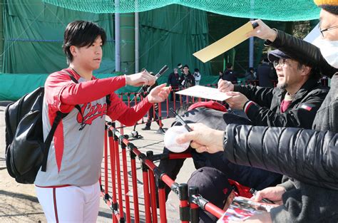 【広島】黒原拓未「順調」ブルペン全球種投げ45球 前日下半身の張りで休養も「問題なかった」 プロ野球写真ニュース 日刊スポーツ