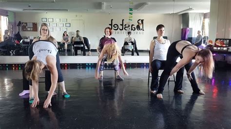 Lap Dance Choreography To Good For You By Selena Gomez Group 1 How