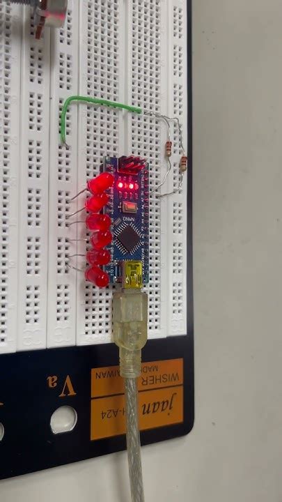Arduino 實習 霹靂燈實作 Arduino Youtube