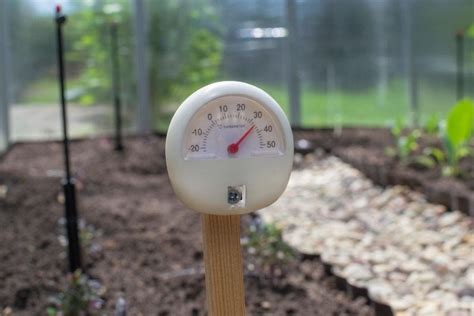 Comment Fabriquer Une Serre De Jardin En Polycarbonate