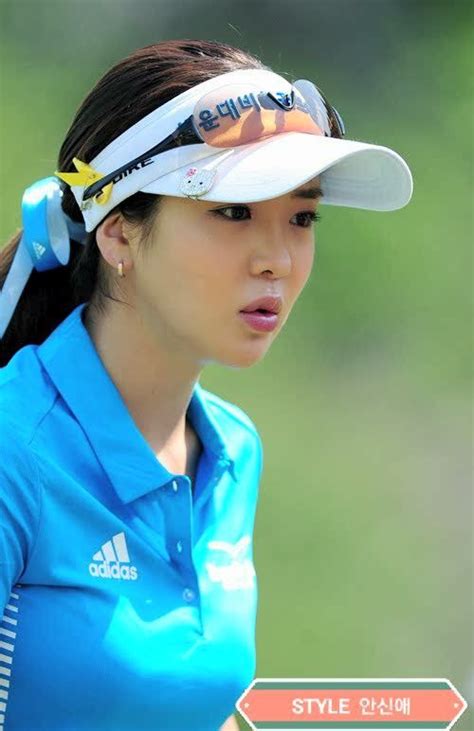 Lpga Golfers Golf Magazine Attractive Female Golf Player Sports