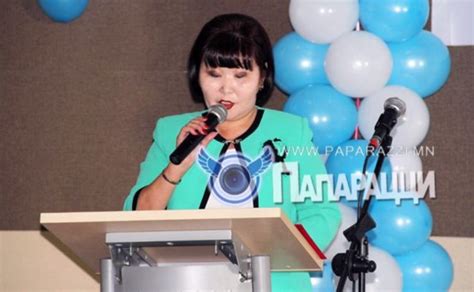 Сургалтын төрийн сан 20 жилийн ойтойгоо золголоо