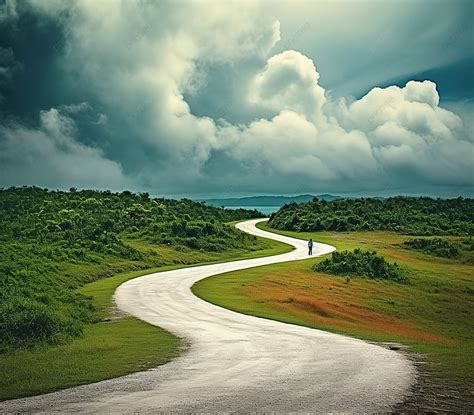 흐린 하늘 아래 녹색 길 교통 길 도로 배경 일러스트 및 사진 무료 다운로드 Pngtree