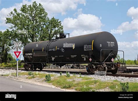 Train Tank Car At Arlene Jordan Blog