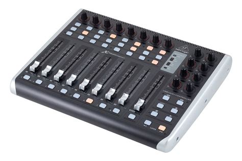 Behringer X Touch Compact Controler Midi Soundcreation