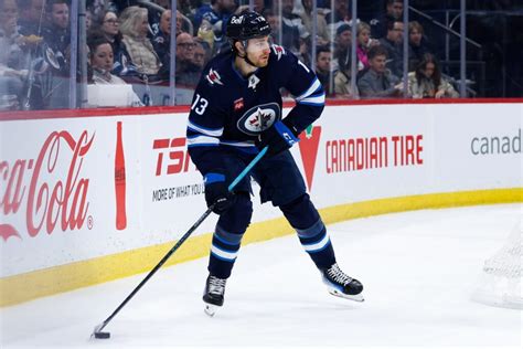 Gabriel Vilardi Has Four Point Night As Jets End Flames Streak Field
