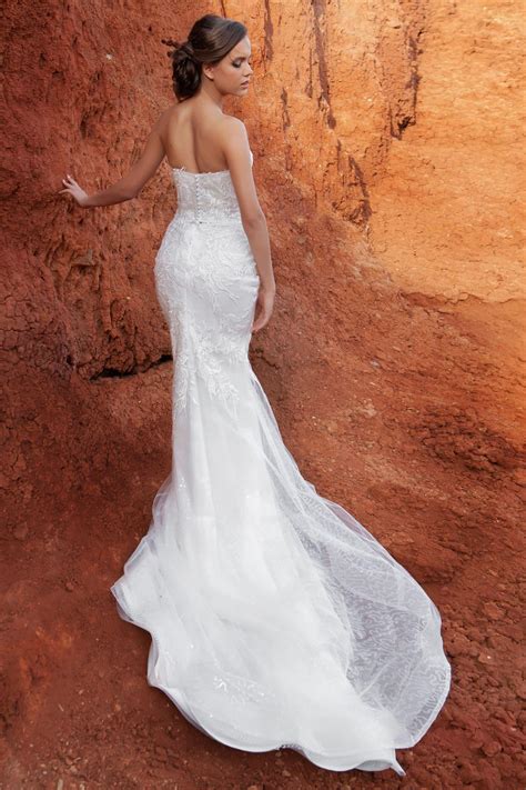 Свадебное платье русалка Brianna — купить в Москве Свадебный ТЦ Вега