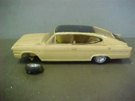 Johan 1966 Rambler Marlin Built Model Car Kit 89160118