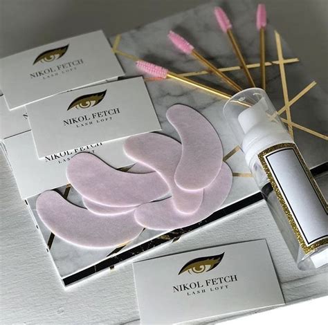Визитки - отлична идея | Lashes, Eyelash extensions salons, Eyelash salon