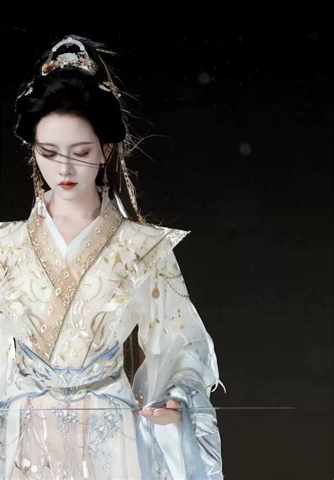 Nữ tư tế thời Ngụy Tấn