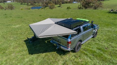 عواملی که در هنگام خرید سایبان سفری و چادر سقفی باید در نظر گرفته شوند ایران آیرونمن ۴x۴