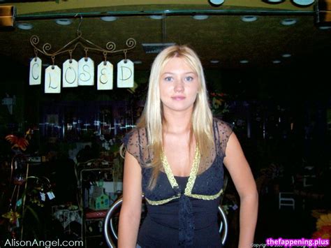 Alison Angel Alisonangel Alisonangelxx Nude Onlyfans Photo 402