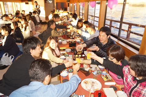 お台場パレットタウン桟橋 乗船場所一覧 屋形船の祝良屋（いわいや） 東京湾の屋形船を貸切で