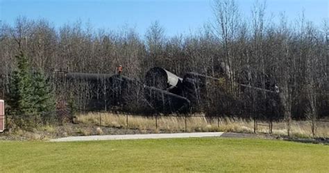 Houses North Of Edmonton Evacuated After Train Carrying Crude Oil