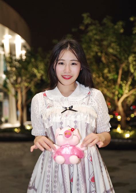 歌手叶莺：谜一样的小女人 搜狐大视野 搜狐新闻