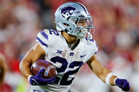 Deuce Vaughns Height Hasnt Stopped The Kansas State Star