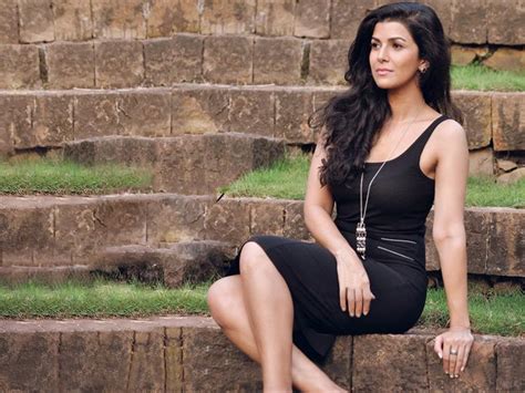 Nimrat Kaur Biography Age Height Weight Boyfriend Movies Husband Family Wiki Pictures