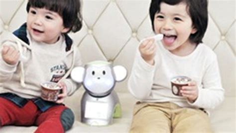 문메이슨 형제 사진 공개동생 문메이빈도 얼짱이네 민중의소리