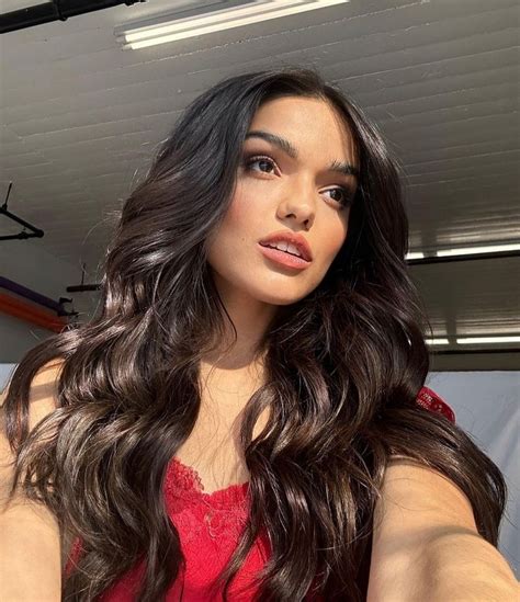 Rachel Zegler Long Hair Styles Rachel Celebs