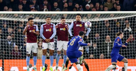 El Golazo De Tiro Libre De Enzo Fernández A Dibu Martínez El Gesto Del Hombre Del Chelsea En