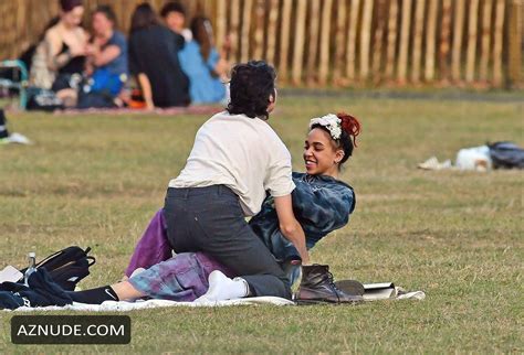 Fka Twigs Sexy With New Boyfriend Reuben Esser At Another Man