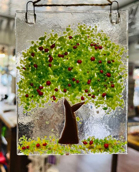 Make A Fused Glass Spring Trees Sun Catcher With Wayne Manning 129