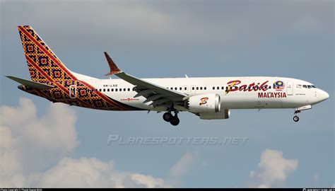 9M LRD Batik Air Malaysia Boeing 737 8 MAX Photo By Phung Quang Minh