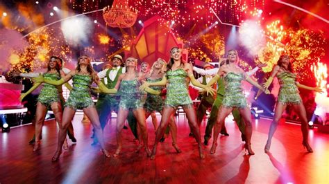 Lets Dance 2019 Profi Challenge Bei Rtl Diese Heißen Tänze Gibts