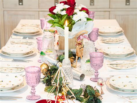 How To Style Your Yungala Glassware For An Elegant Christmas Table Set