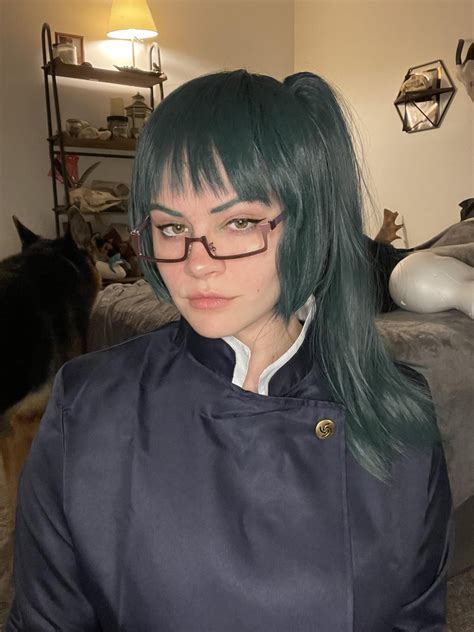 I Cosplayed Maki Zenin Last Nov With Friends Rjujutsukaisen