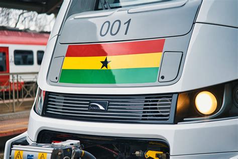 PESA wjeżdża do Afryki Produkcja pierwszego pojazdu dla Ghany zakończona ZDJĘCIA Bydgoszcz