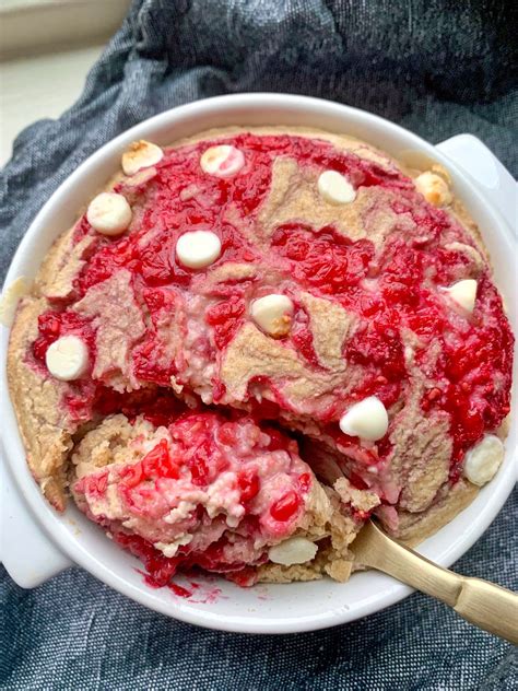 Raspberry White Chocolate Oat Cake